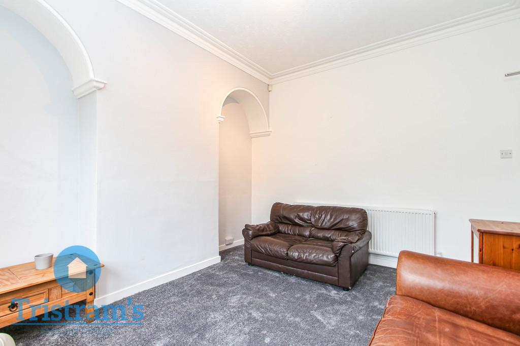 6 bed student house to rent on Portland Road, Nottingham, NG7 4GP ...