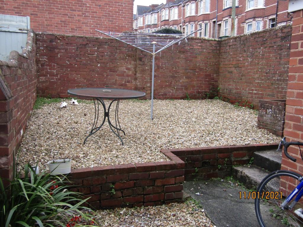 4 bed student house to rent on 30 Priory Road, Exeter, EX4 7AU | StuRents