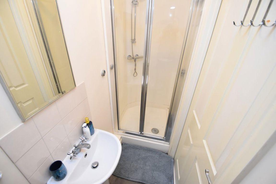 5 bed student house to rent on Gilesgate, Durham, DH1 1QW | StuRents