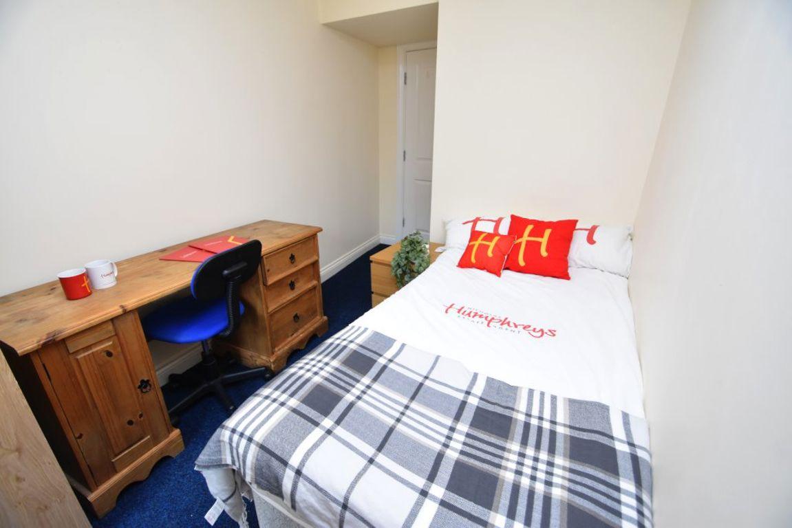 5 bed student house to rent on Crossgate, Durham, DH1 4PY | StuRents