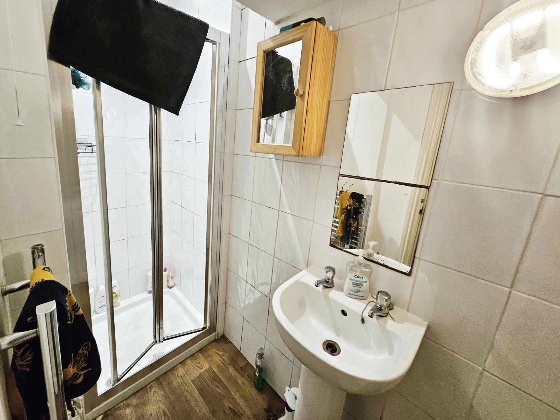 5 bed student house to rent on Nevilledale Terrace, Durham, DH1 4QG ...
