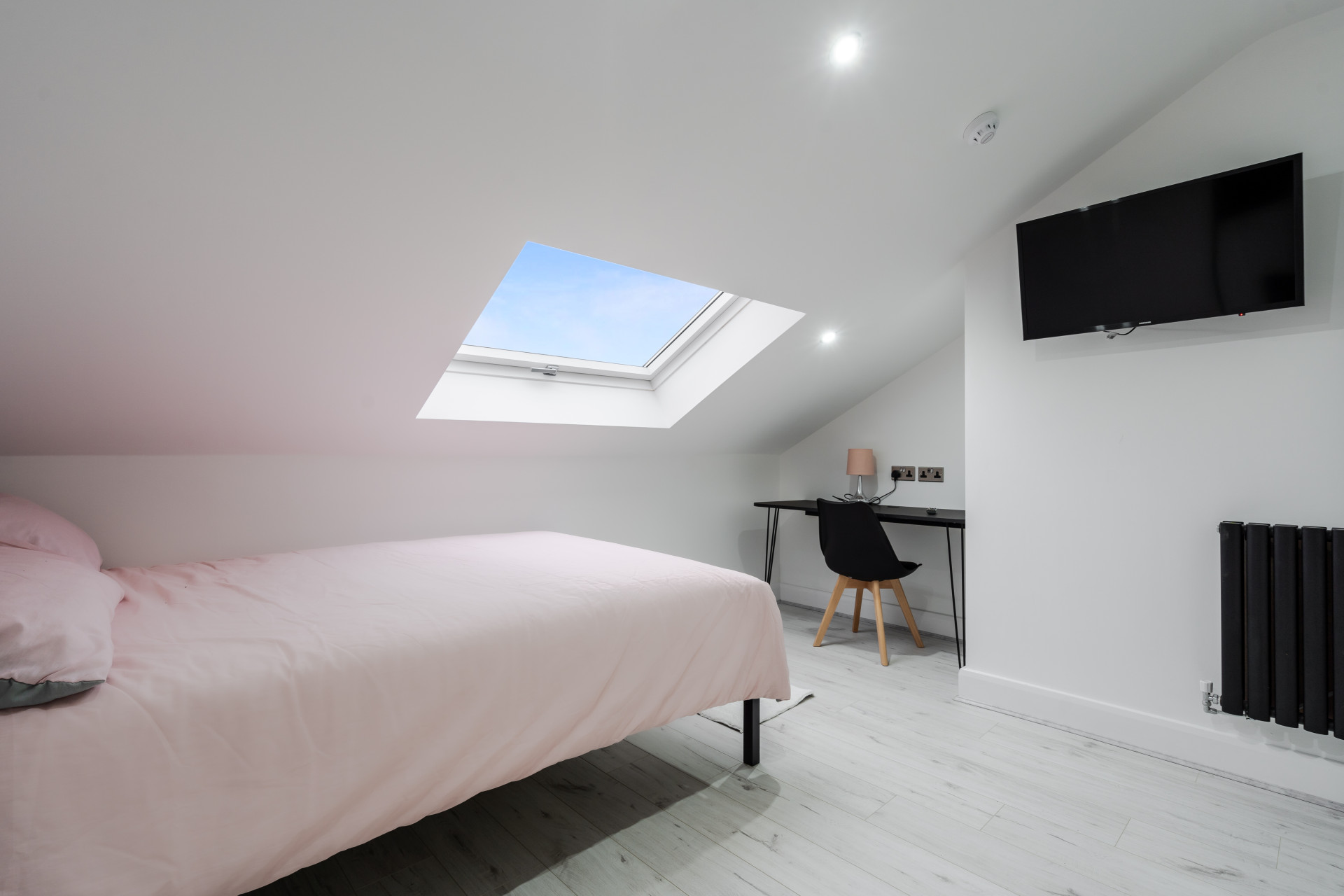 6 bed student house to rent on Kirkby Street, Lincoln, LN5 7TT | StuRents
