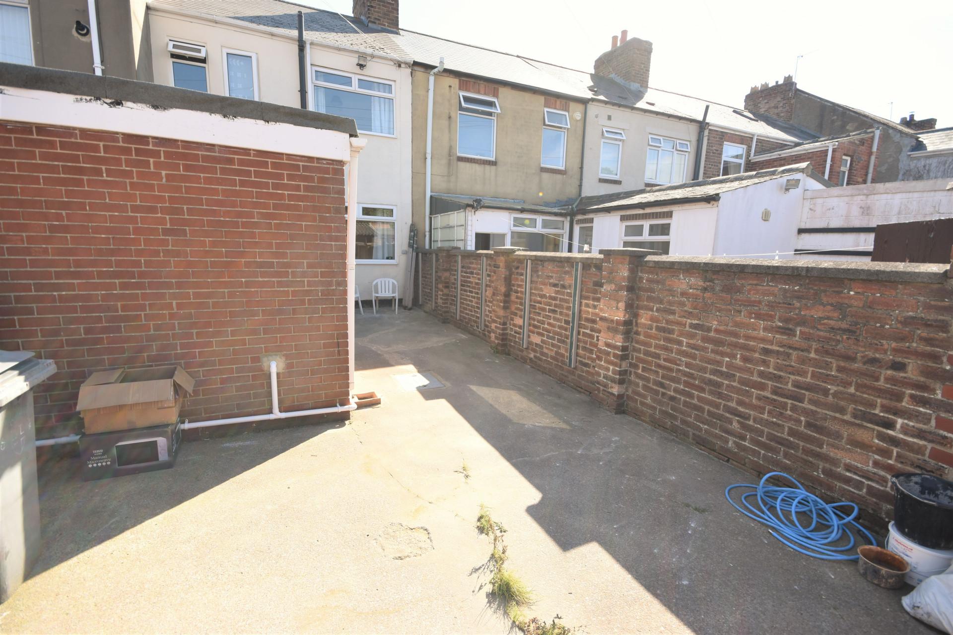 4 bed student house to rent on High Street North, Durham, DH7 8JH ...