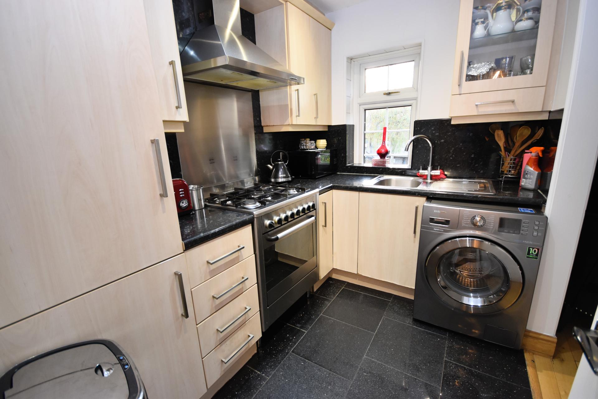 4 bed student house to rent on New Elvet, Durham, DH1 3AL | StuRents