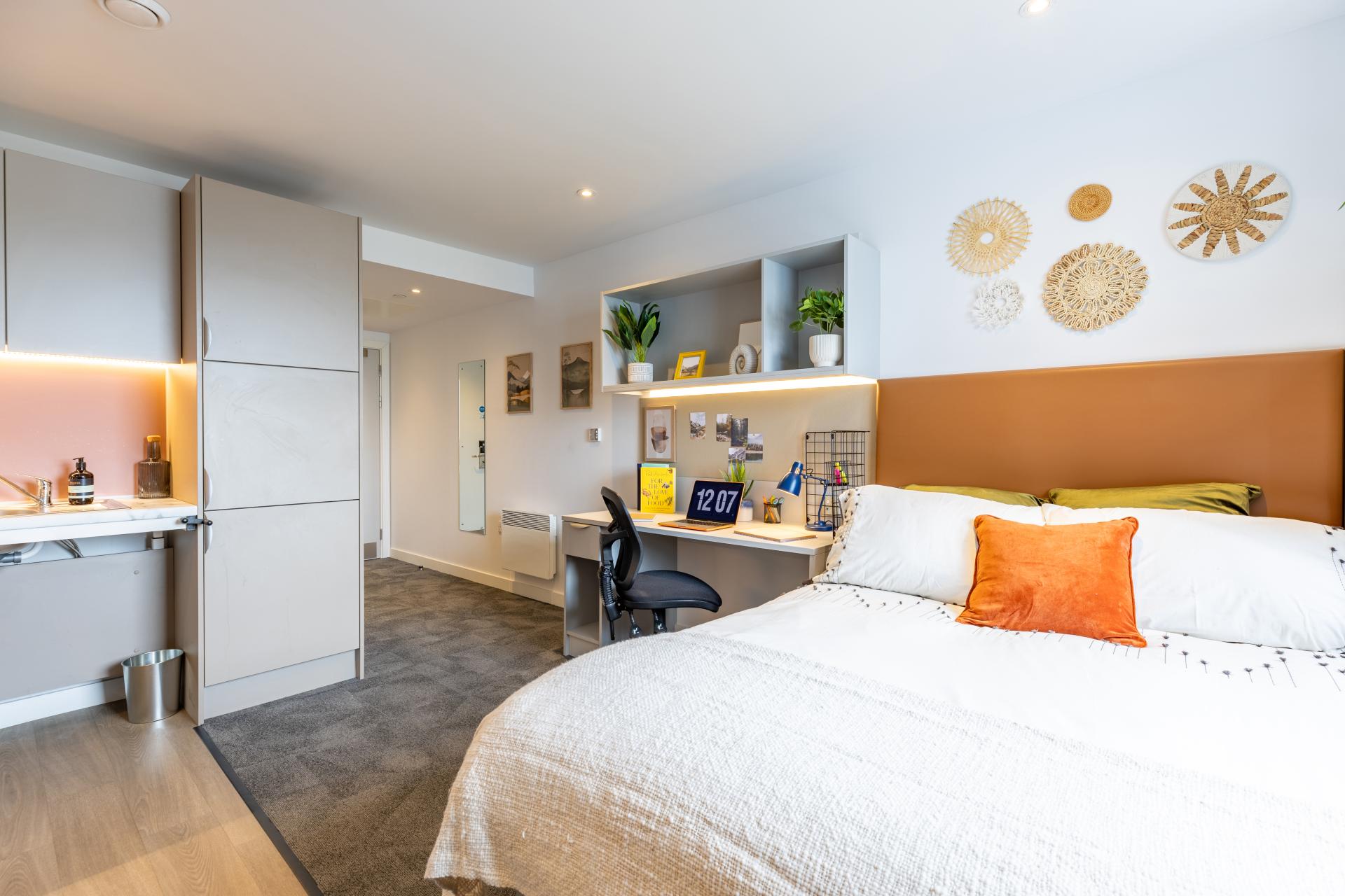 true Accessible Studio Plus student flat to rent on King William Street ...