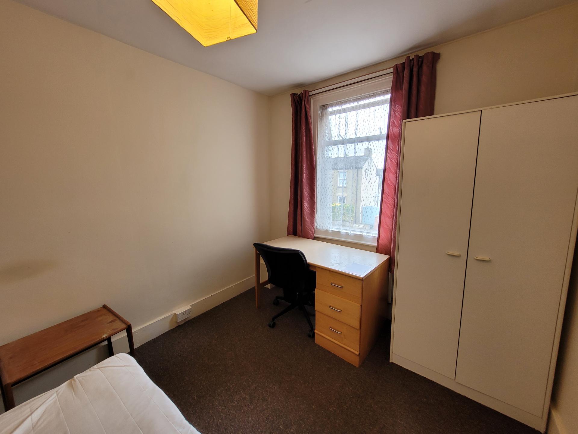 4 bed student house to rent on Lime Walk, Oxford, OX3 7AF | StuRents