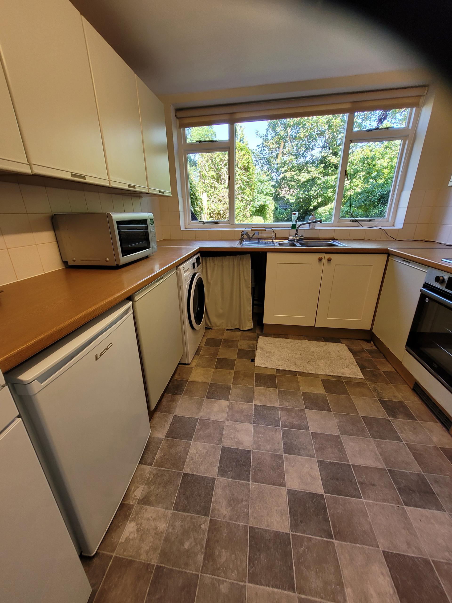 5 bed student house to rent on Divinity Road, Oxford, OX4 1LP | StuRents