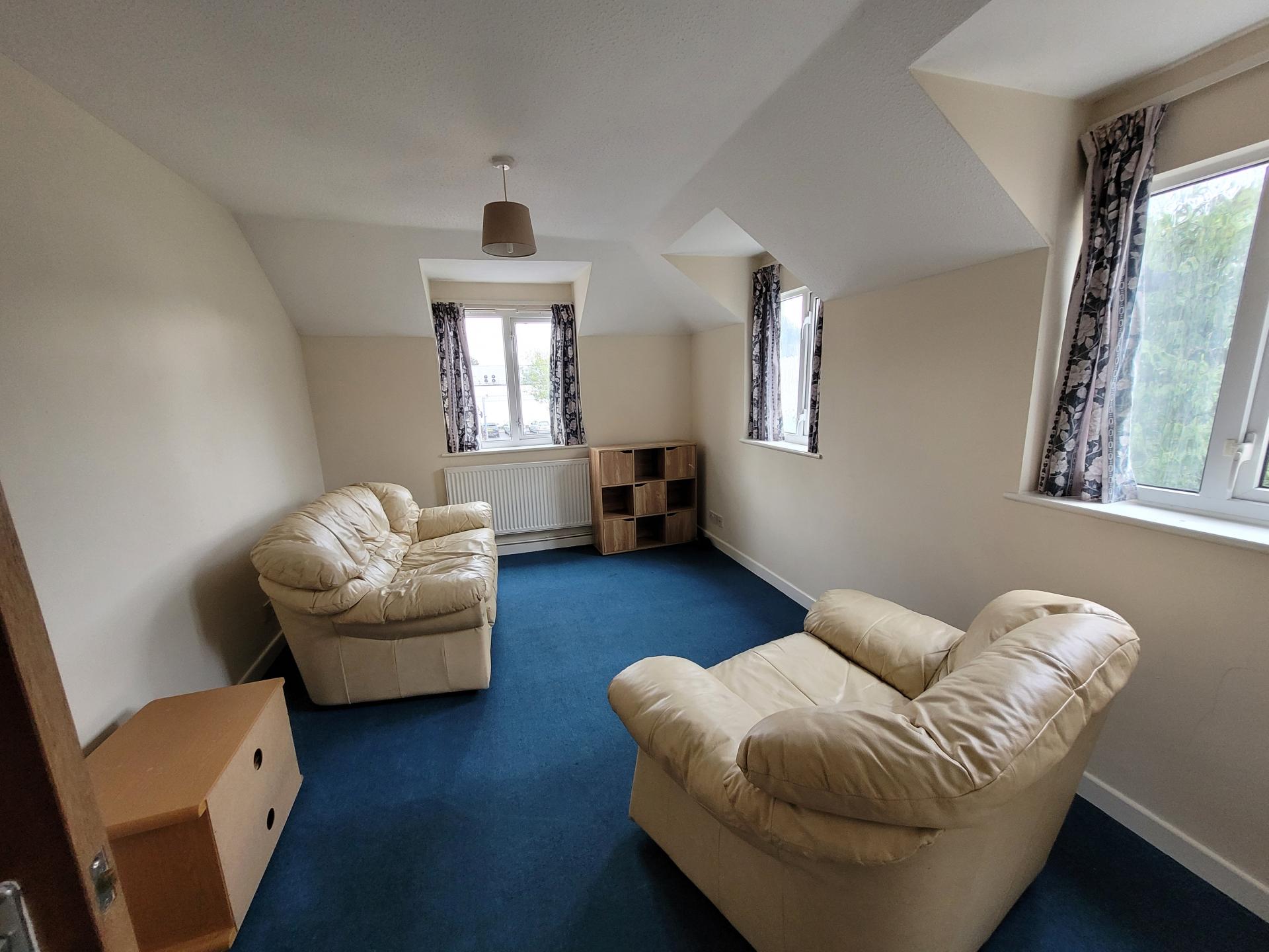3 bed student house to rent on London Road, Oxford, OX3 9ED | StuRents