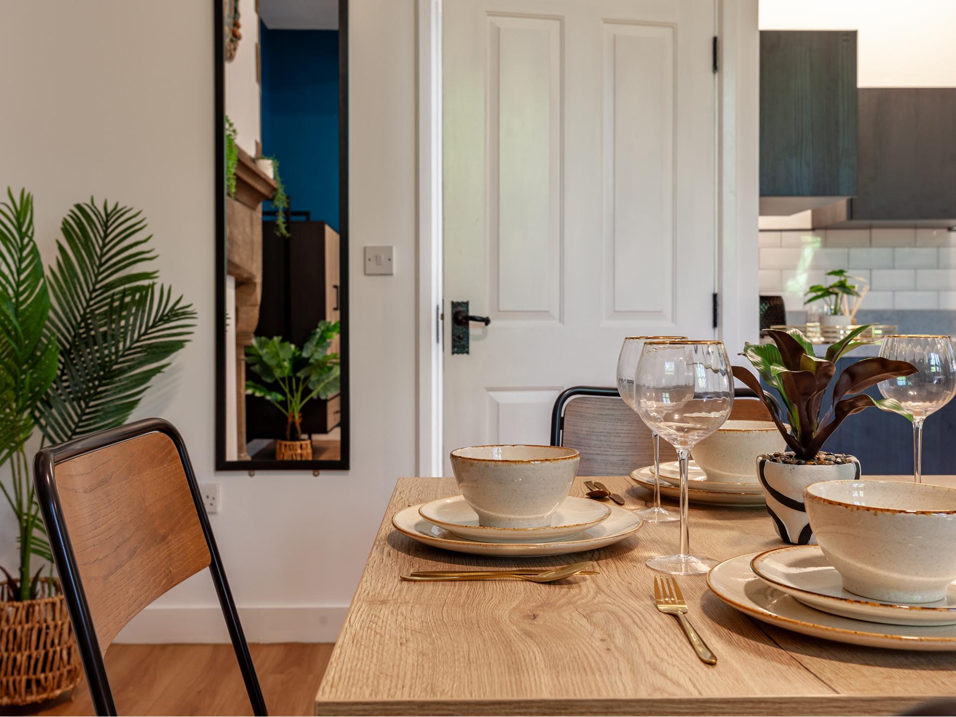 Deluxe Studio student flat to rent on Springfield Mount, Leeds, LS2 9NG ...