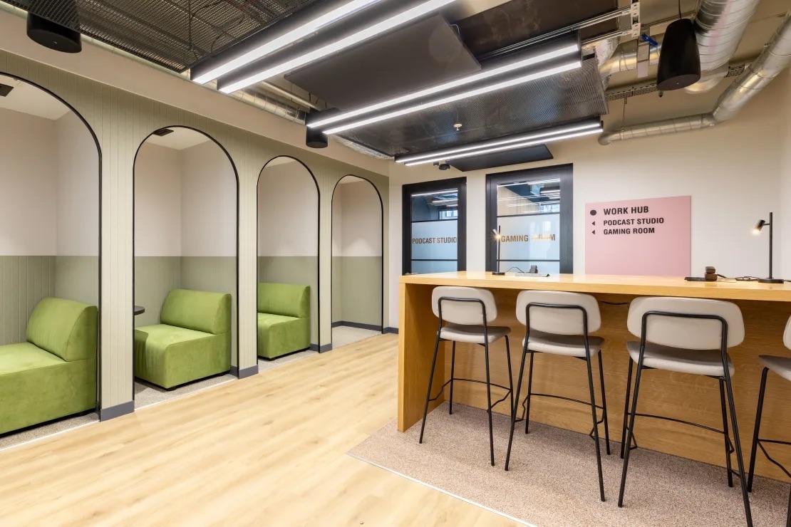 Bronze Studio - EPC Band B student flat to rent on 1 Scholars Walk ...