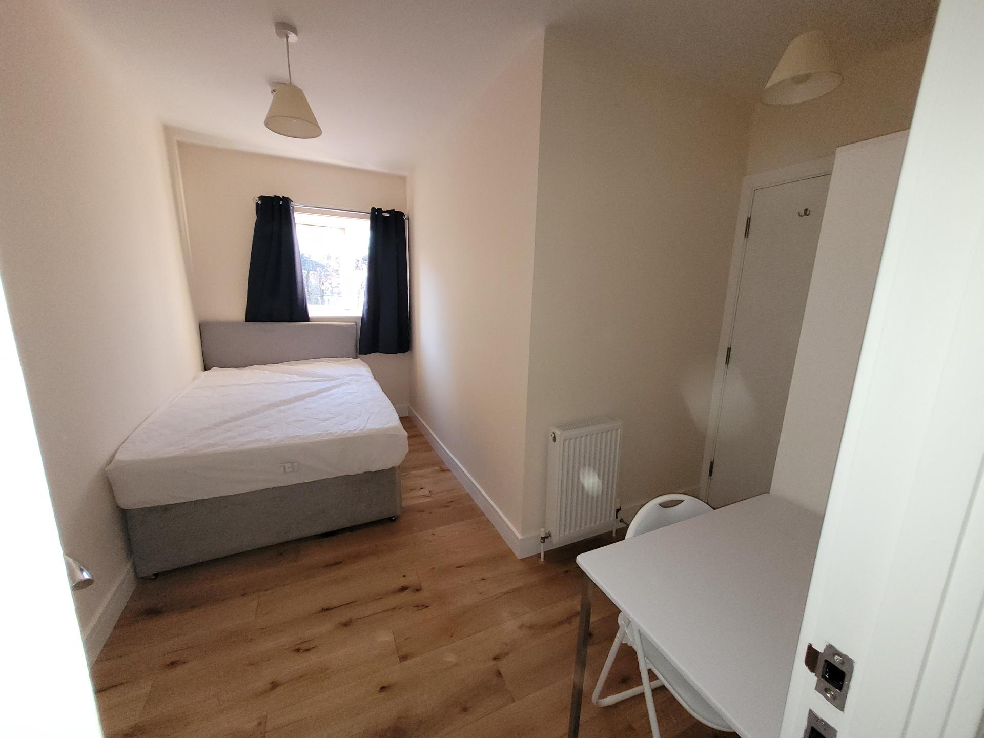 8 bed student house to rent on Valentia Road, Oxford, OX3 7PW | StuRents