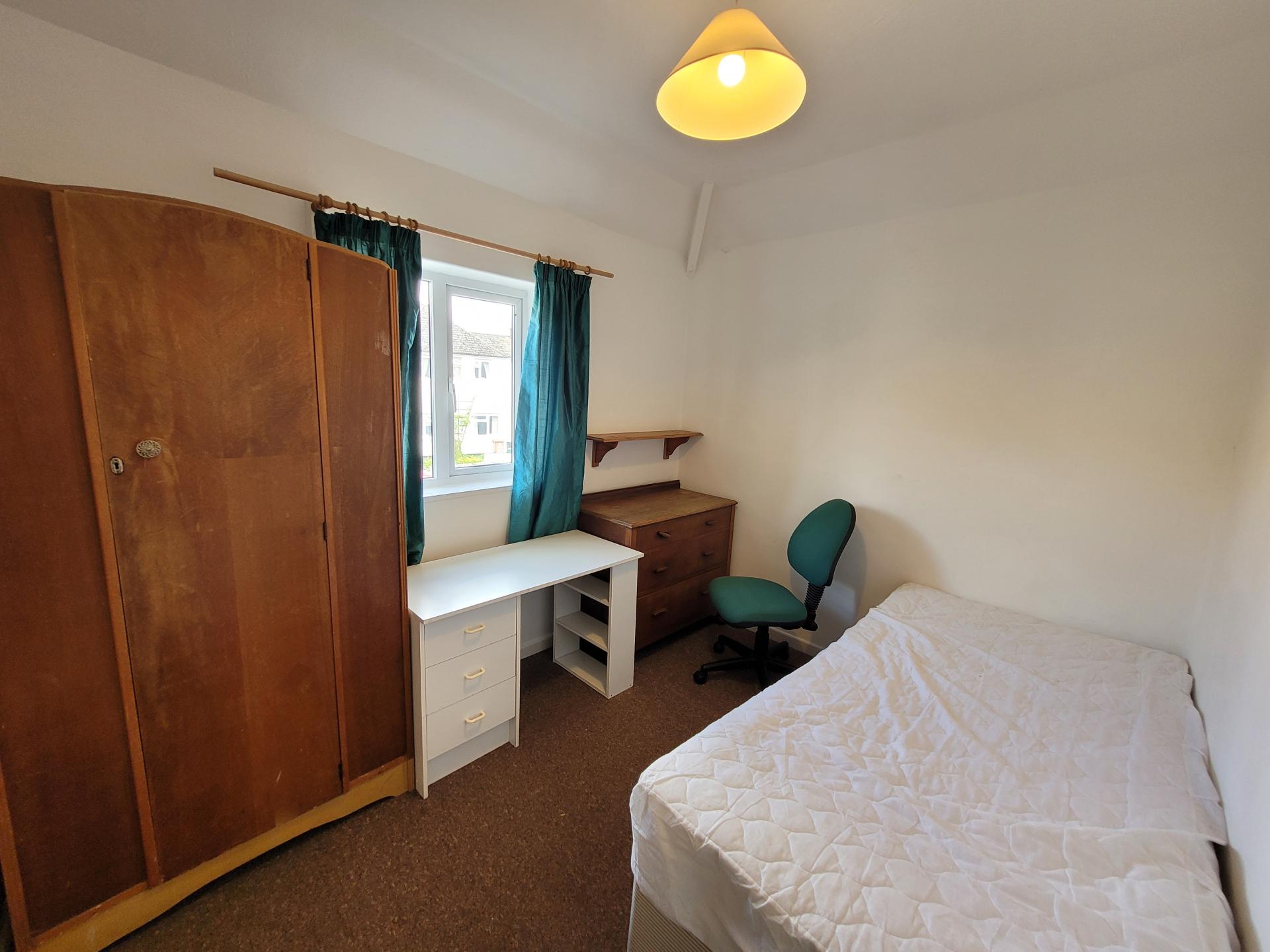 5 bed student house to rent on Addison Crescent, Oxford, OX4 4BD | StuRents