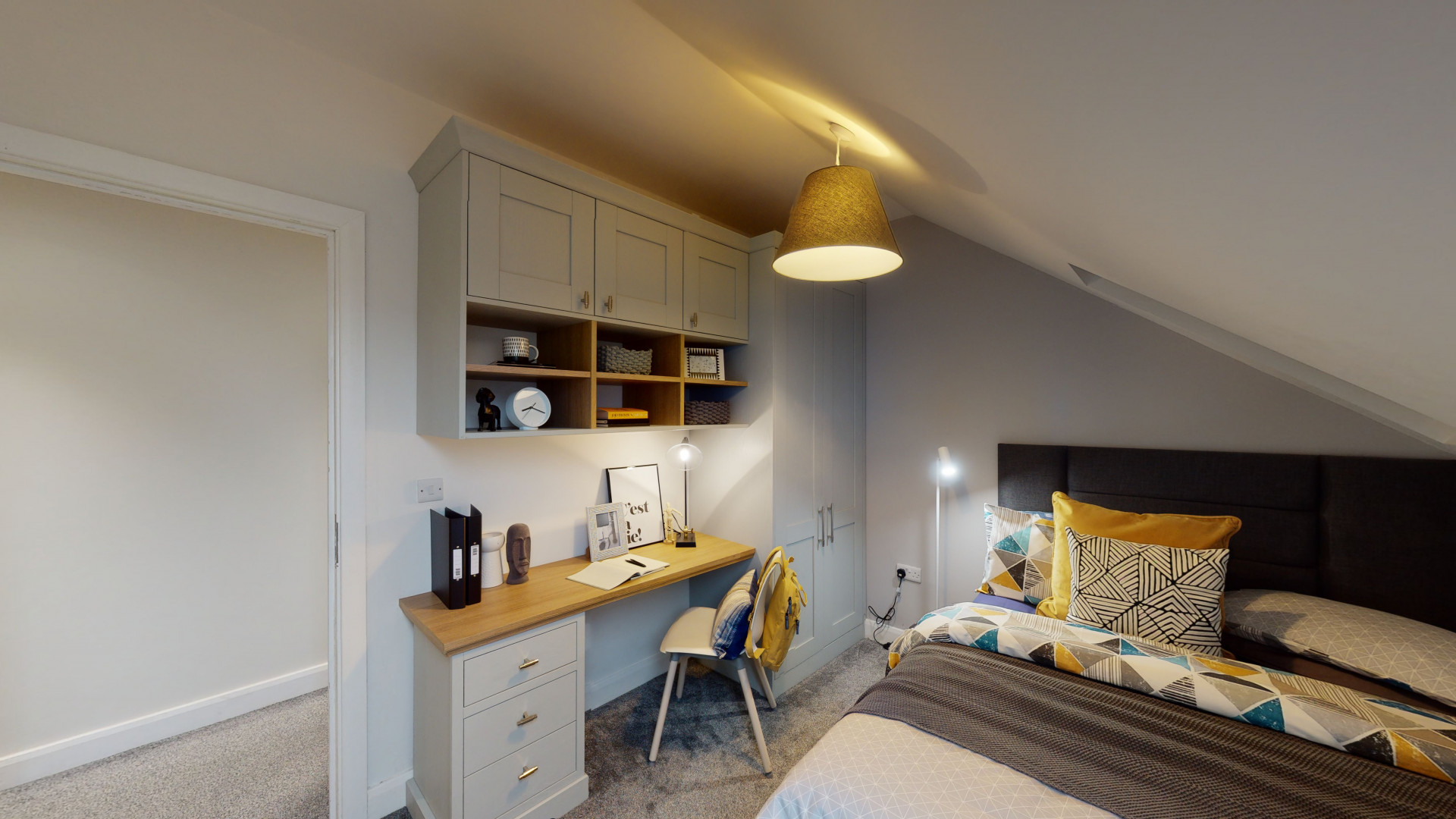Premium Apartment with Terrace (4-Bed) student 4 bed flat to rent on ...