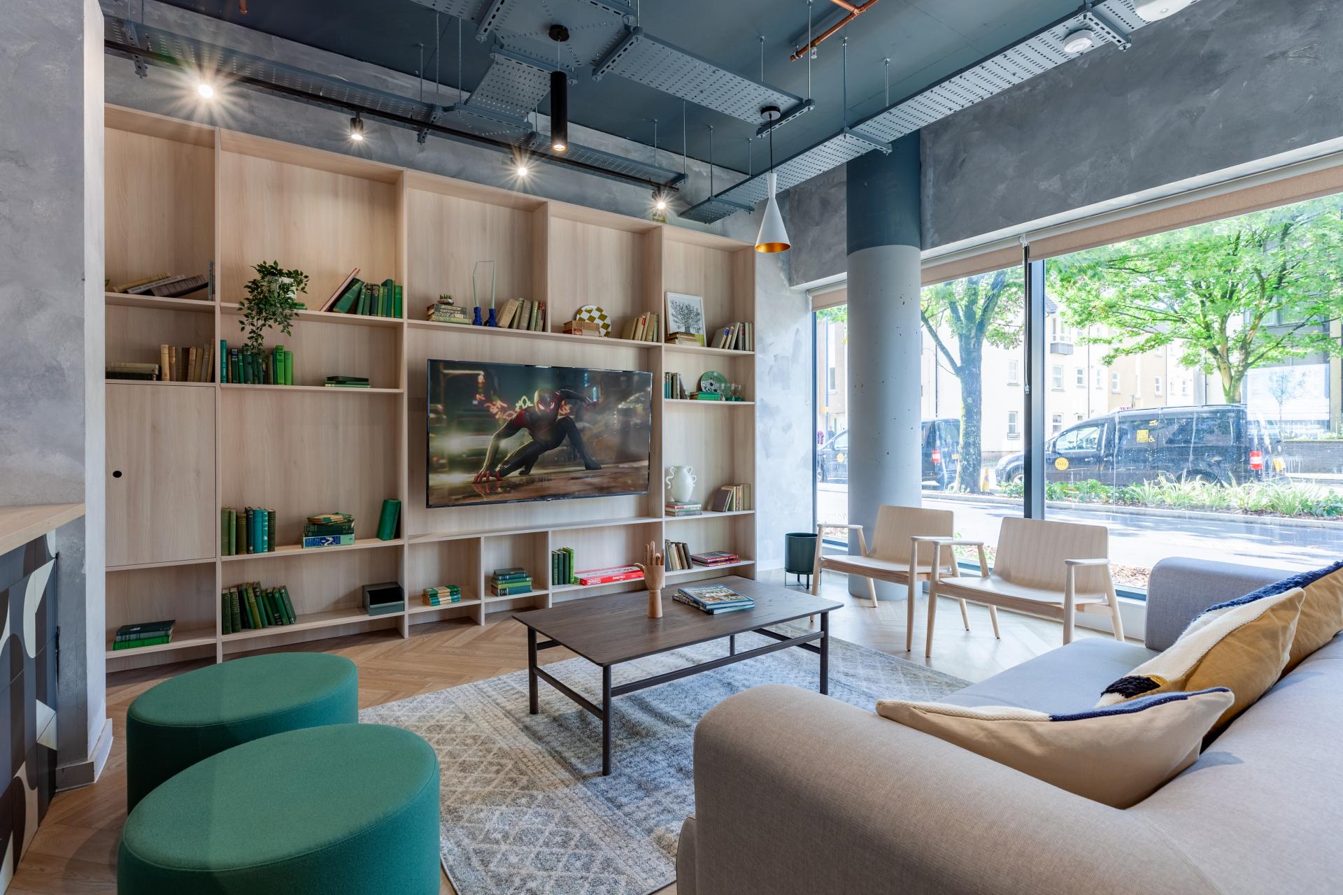 Silver Plus Studio student flat to rent on High Street, Swansea ...