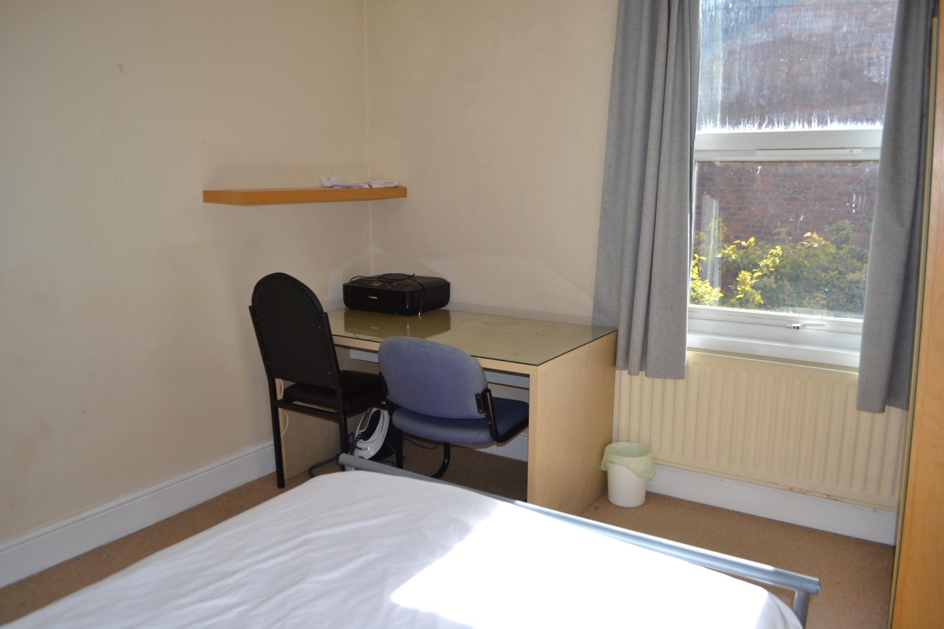 3 bed student house to rent on School Terrace, Birmingham, B29 6DY ...