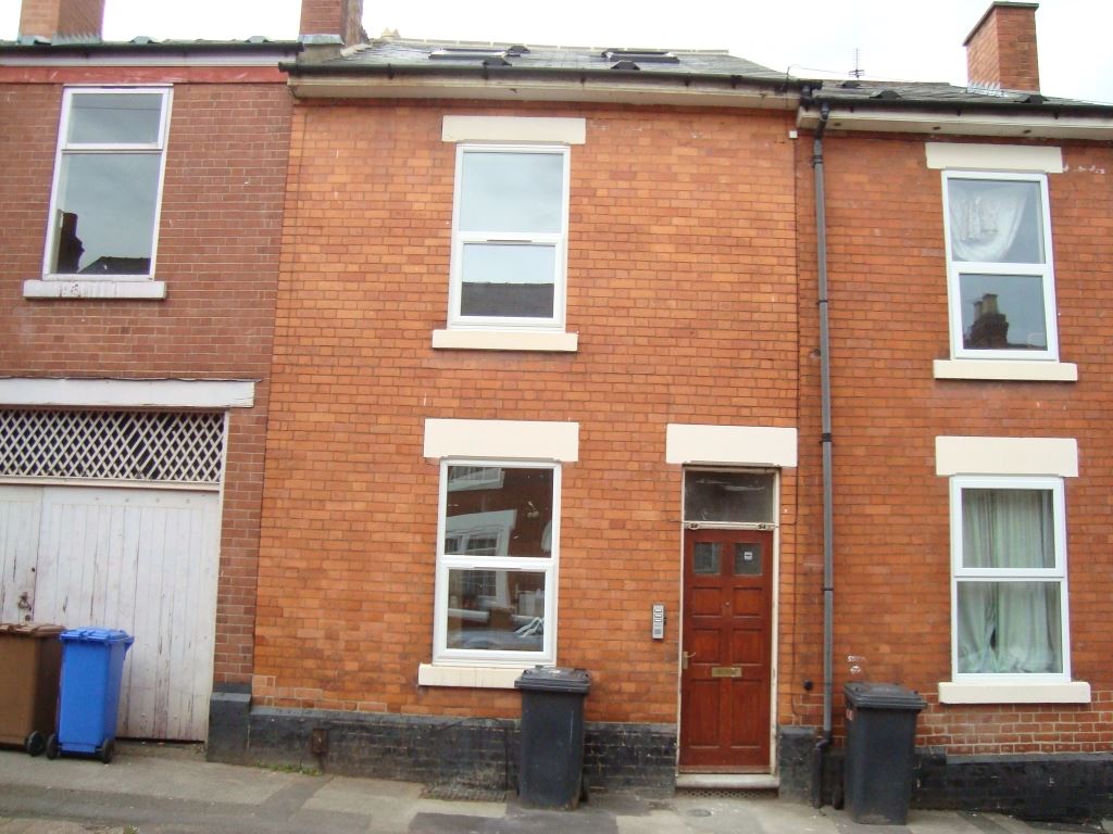 1 bed student house to rent on Bedford Street Floor), Derby, DE22 3PB ...