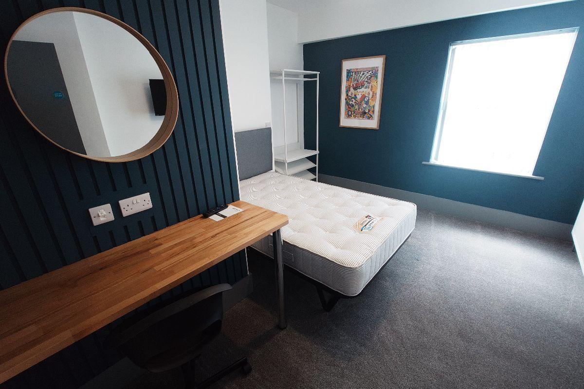 4 bed student house to rent on Great Crosshall Street, Liverpool, L3 ...