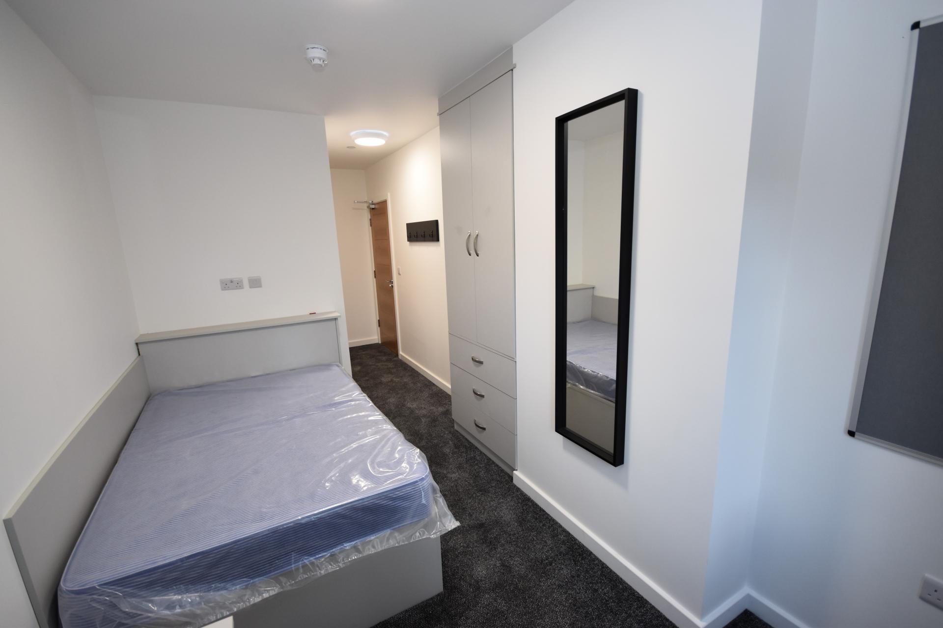 5 bed student house to rent on Market Place, Durham, DH1 3NJ | StuRents