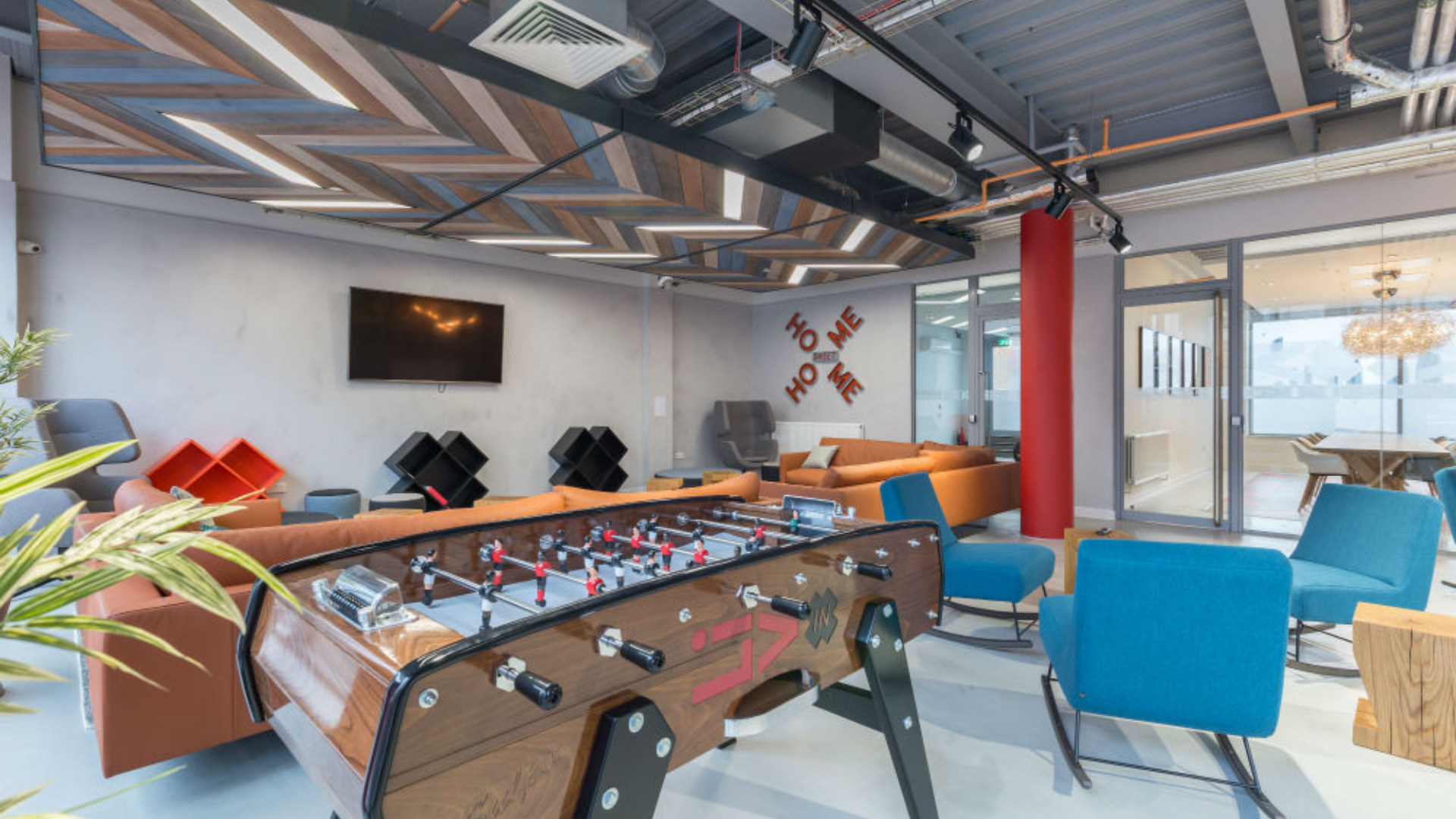 Deluxe Studio student flat to rent on City Road, Cardiff, CF24 3BJ ...