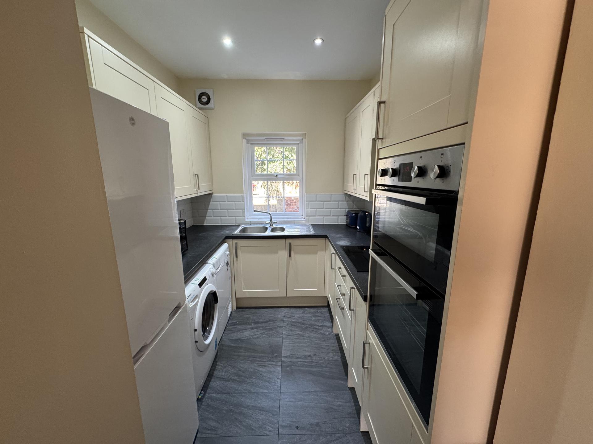4 bed student house to rent on Crossgate, Durham, DH1 4PS | StuRents