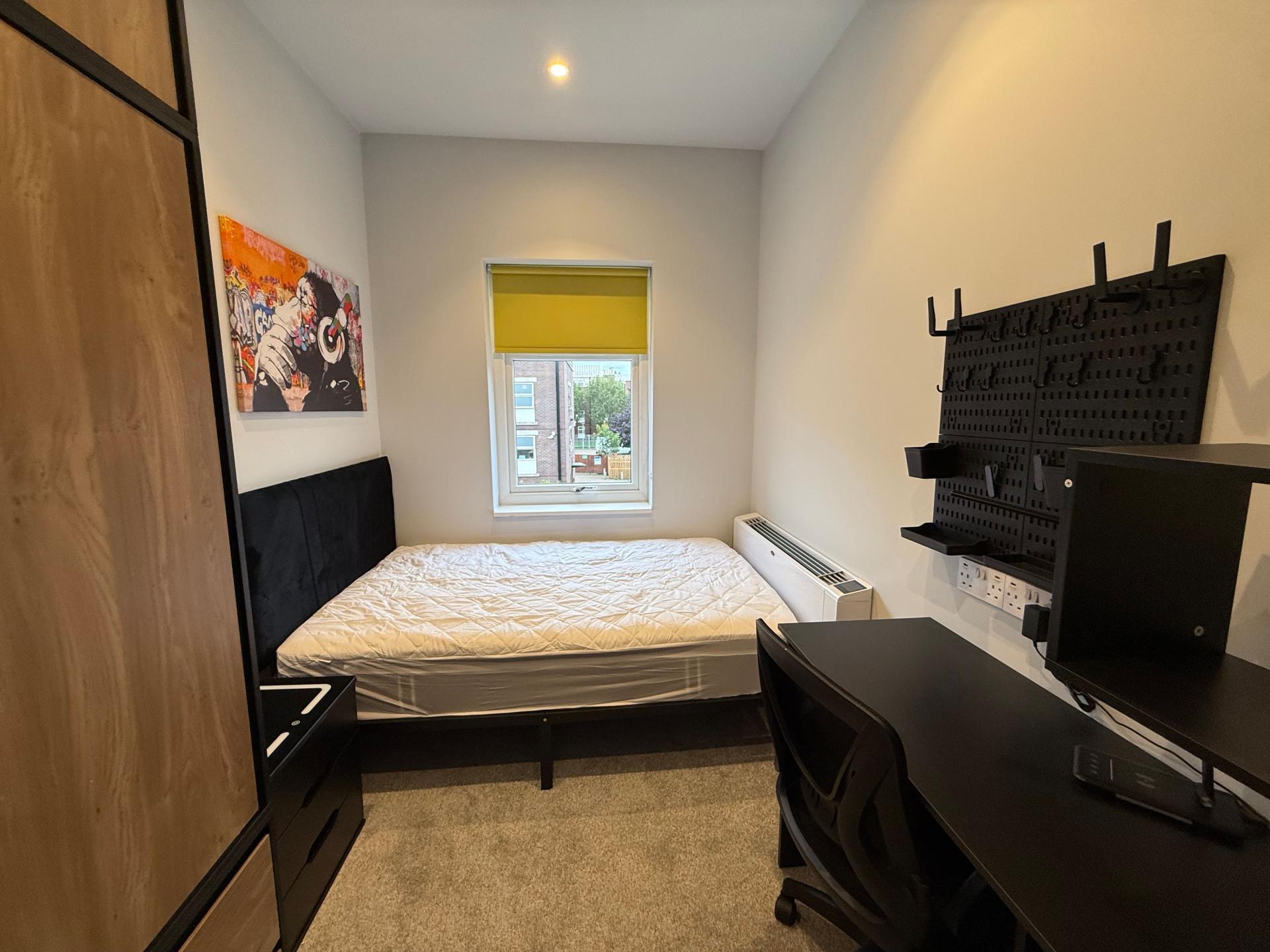 6 bed student house to rent on Myrtle Street, Liverpool, L7 7DP | StuRents