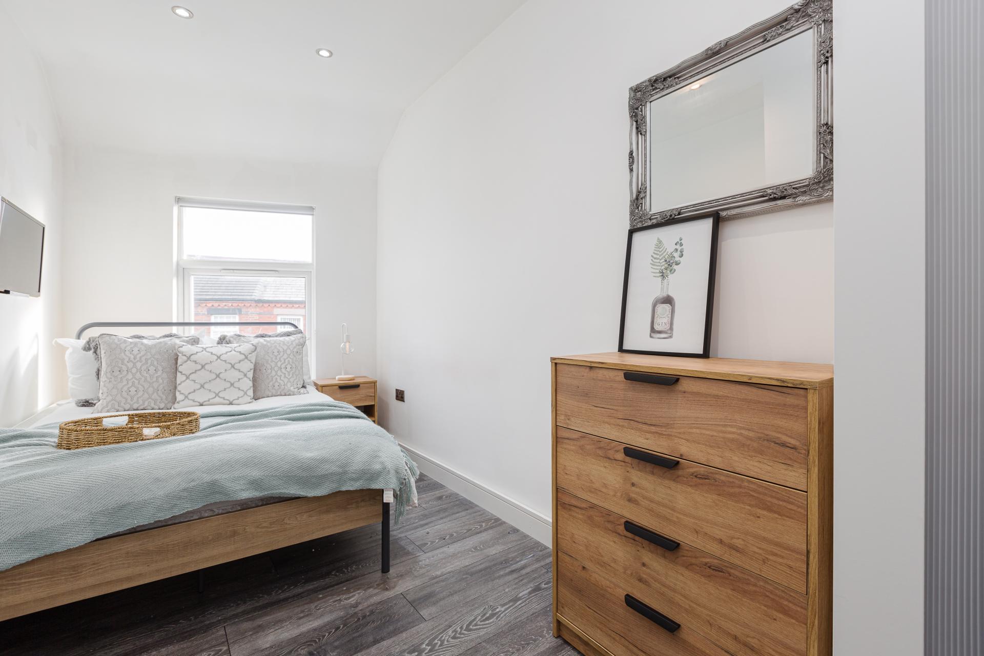 5 bed student house to rent on Holt Road, Liverpool, L7 2PR | StuRents