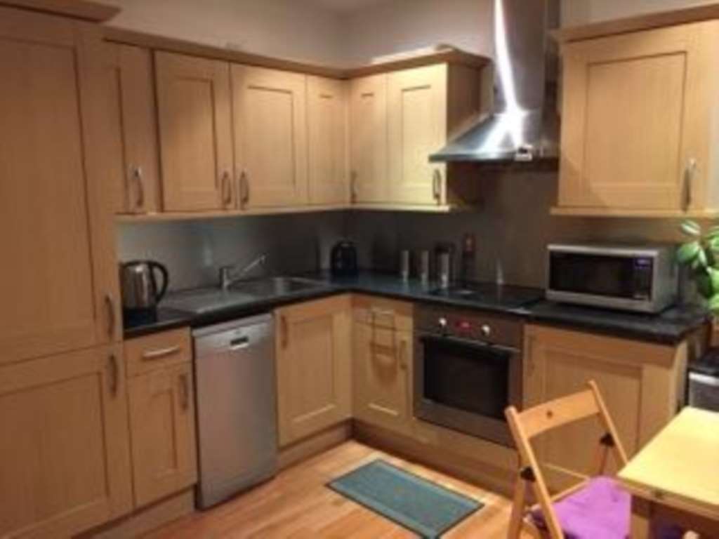 2 bed student house to rent on Watergate Street, London, SE8 3JG | StuRents