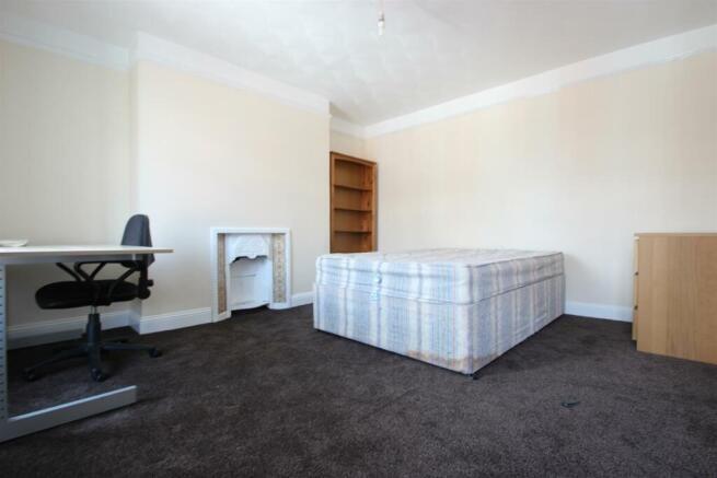 3 bed student house to rent on Cowley Road, Oxford, OX4 1HZ | StuRents