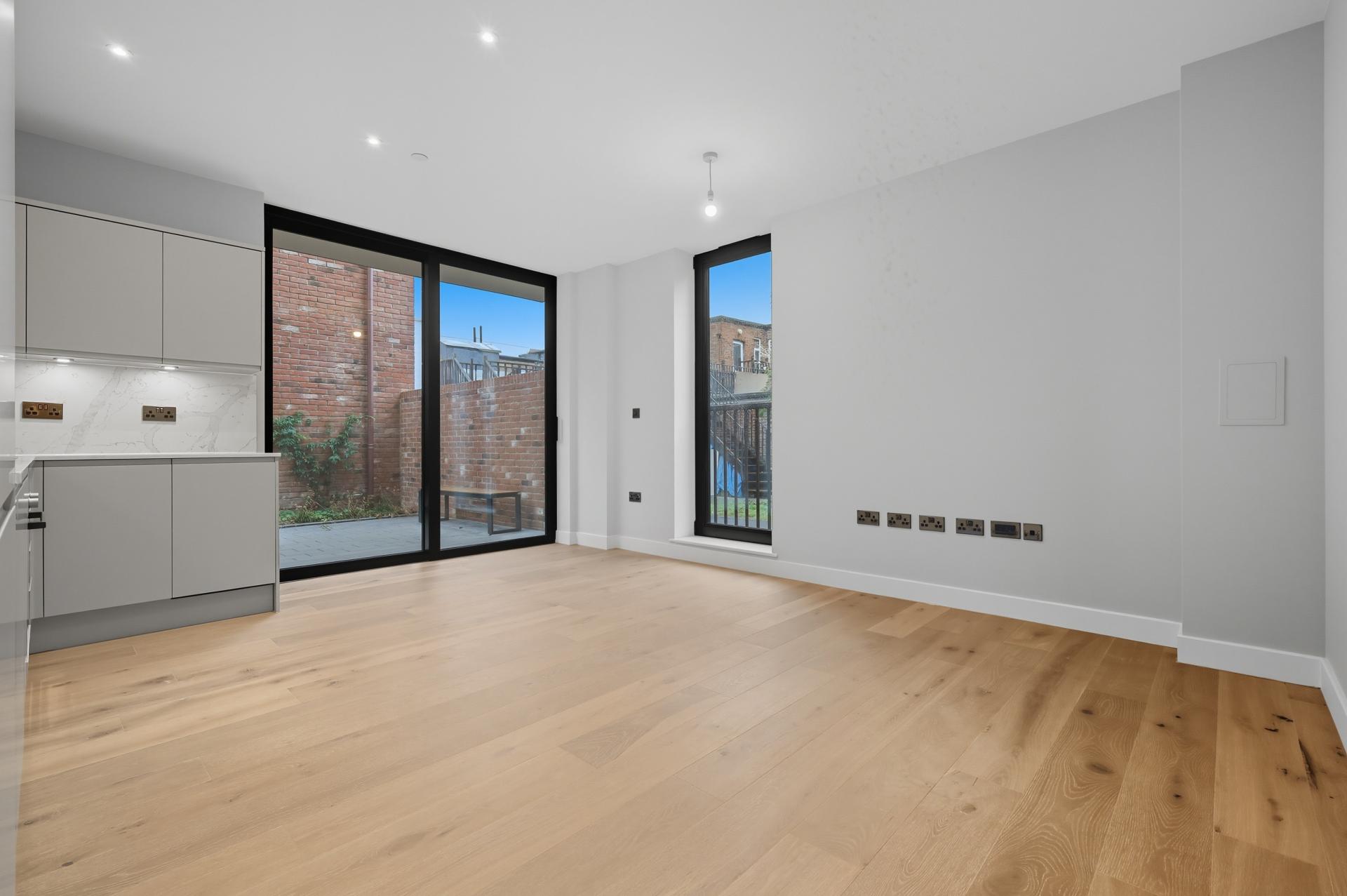 1 bed student house to rent on Amity Grove, London, SW20 0LJ | StuRents