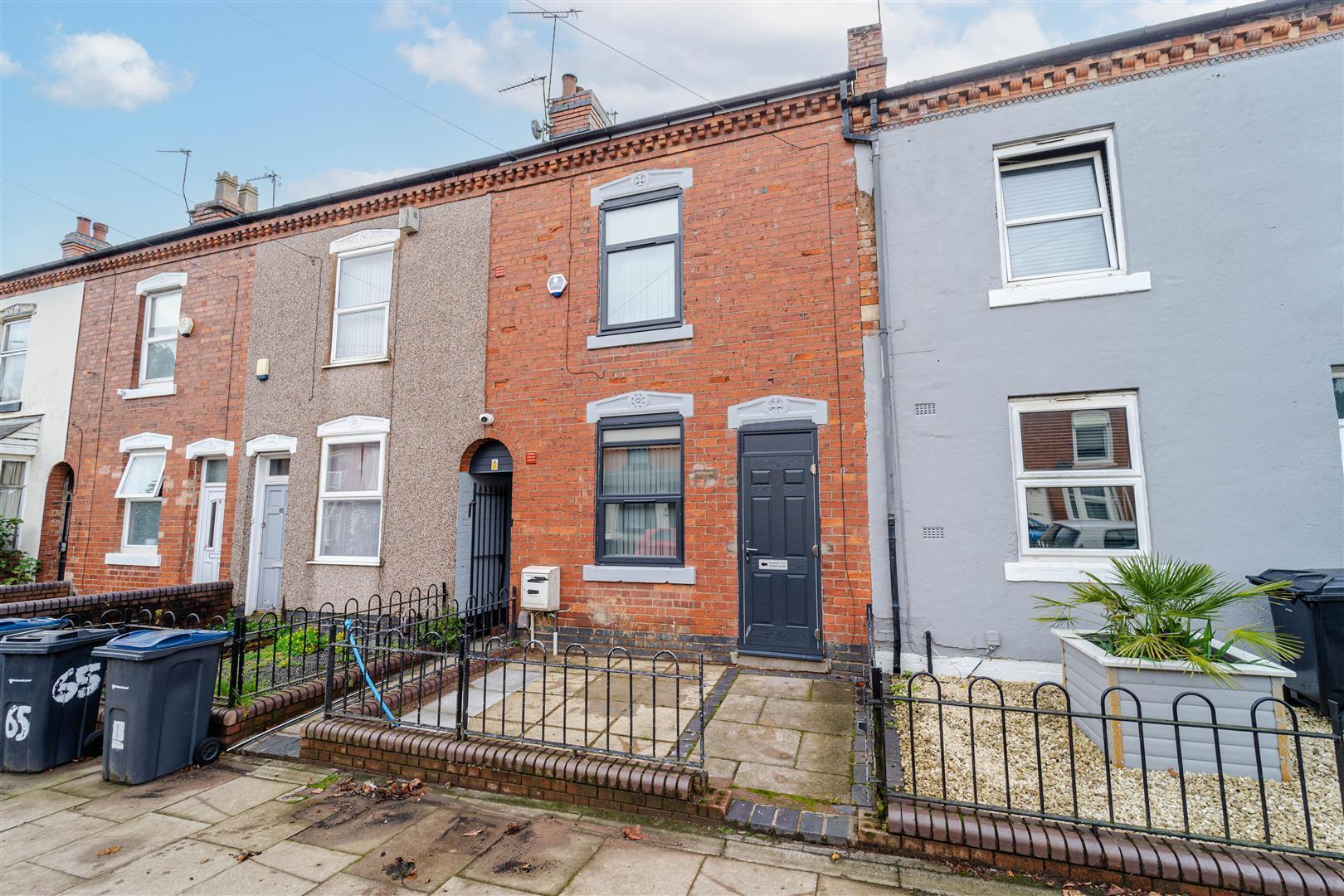 5 bed student house to rent on Winnie Road, Birmingham, B29 6JU | StuRents