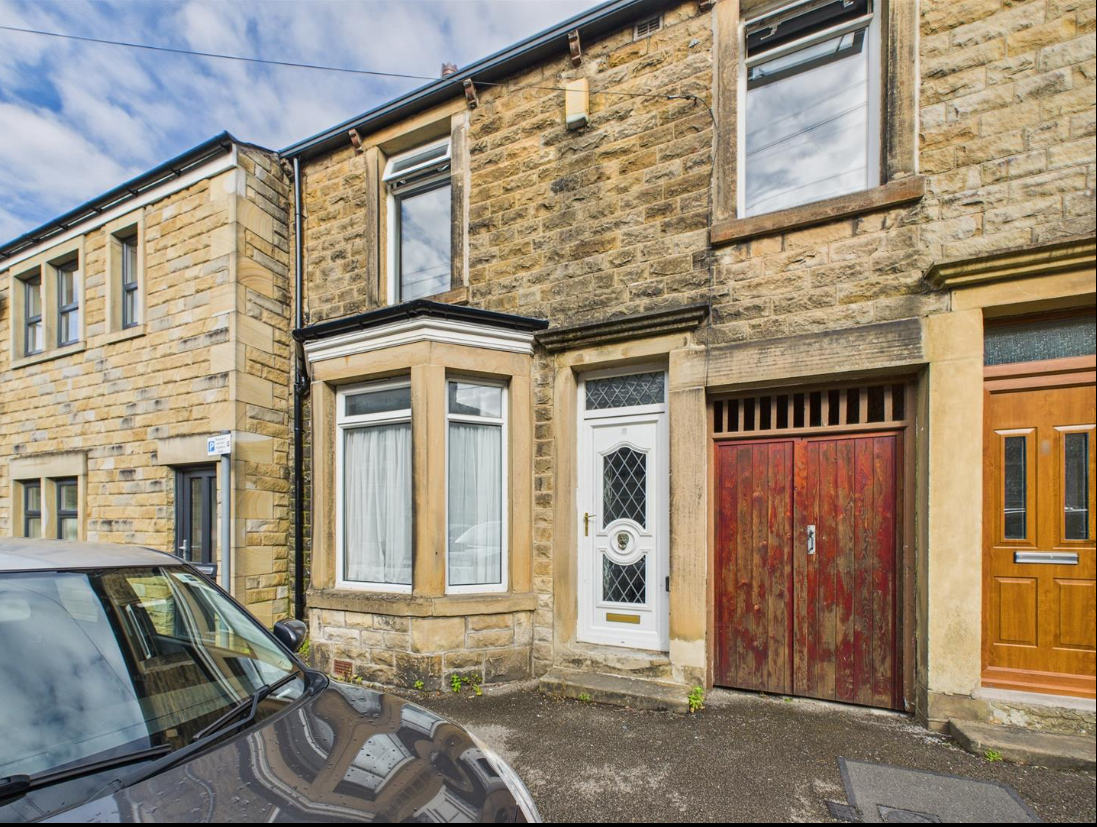 3 bed student house to rent on Railway Street, Lancaster, LA1 4XA ...